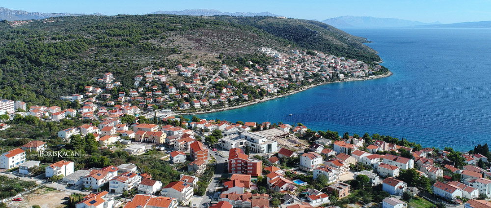 Dalmacija Turistički vodič, privatni apartmani i kuće za odmor Okrug ...